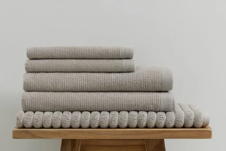 Luxury & Designer Bath Towel Sets, up to 20% off | bemboka