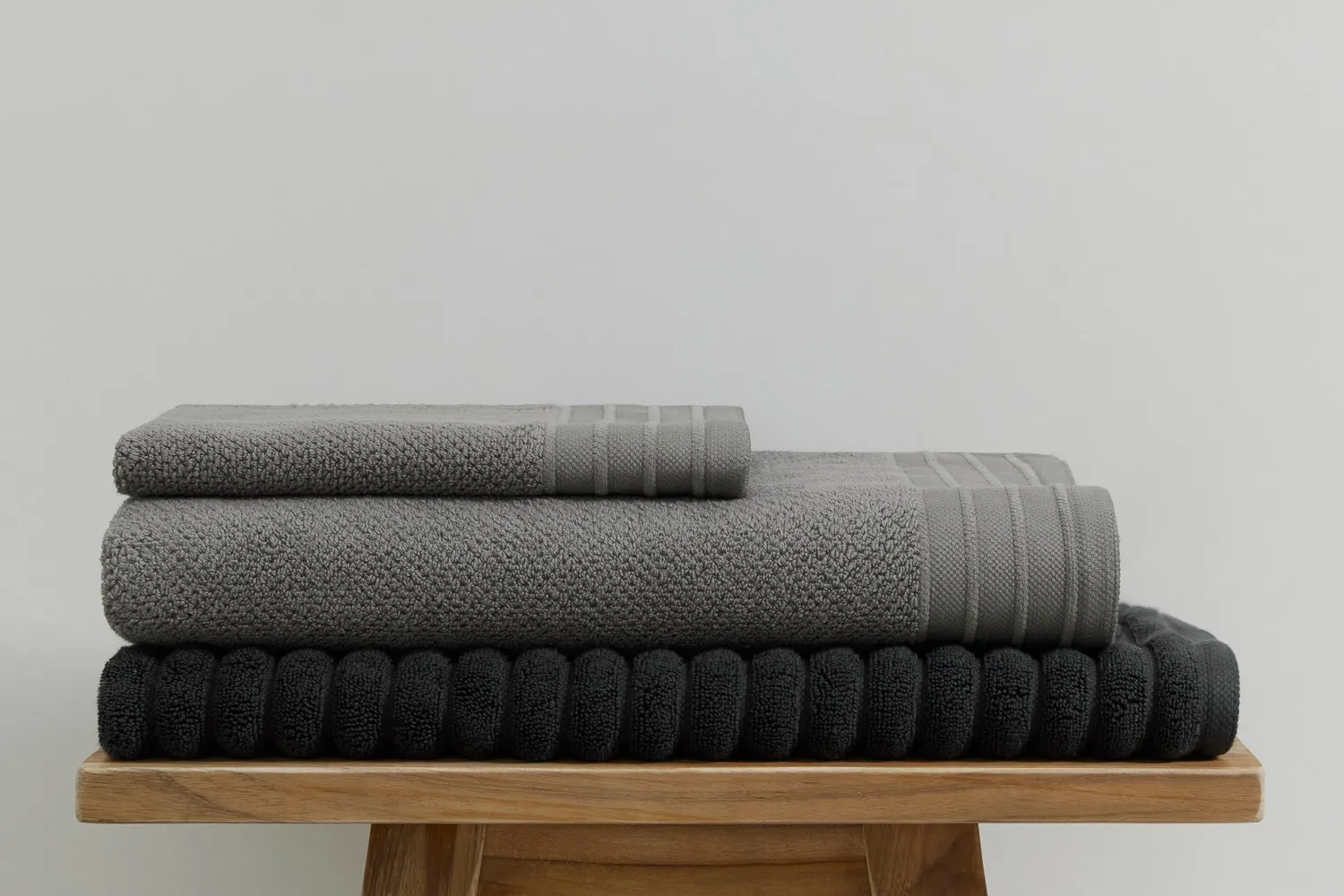 Luxury & Designer Bath Towel Sets, up to 20% off | bemboka