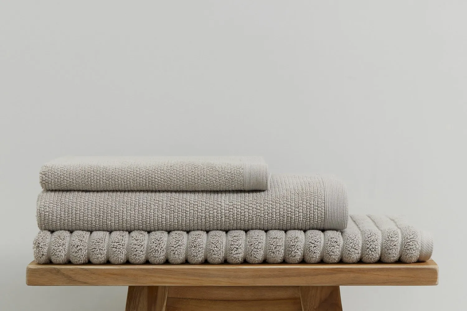 Luxury & Designer Bath Towel Sets, up to 20% off | bemboka